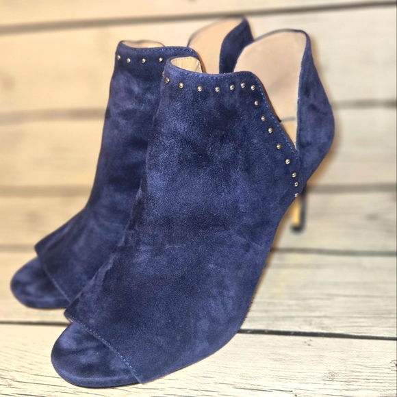 White House Black Market | Shoes | White House Black Market Blue Louise ...